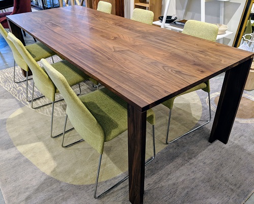 DWR Mapp table – Modele's Home Furnishings