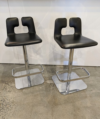 Pair Poltrona Frau ‘Alo’ counter stools – Modele's Home Furnishings